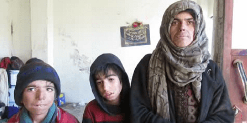 Food distributed in besieged town Madaya - Islamic Relief Worldwide