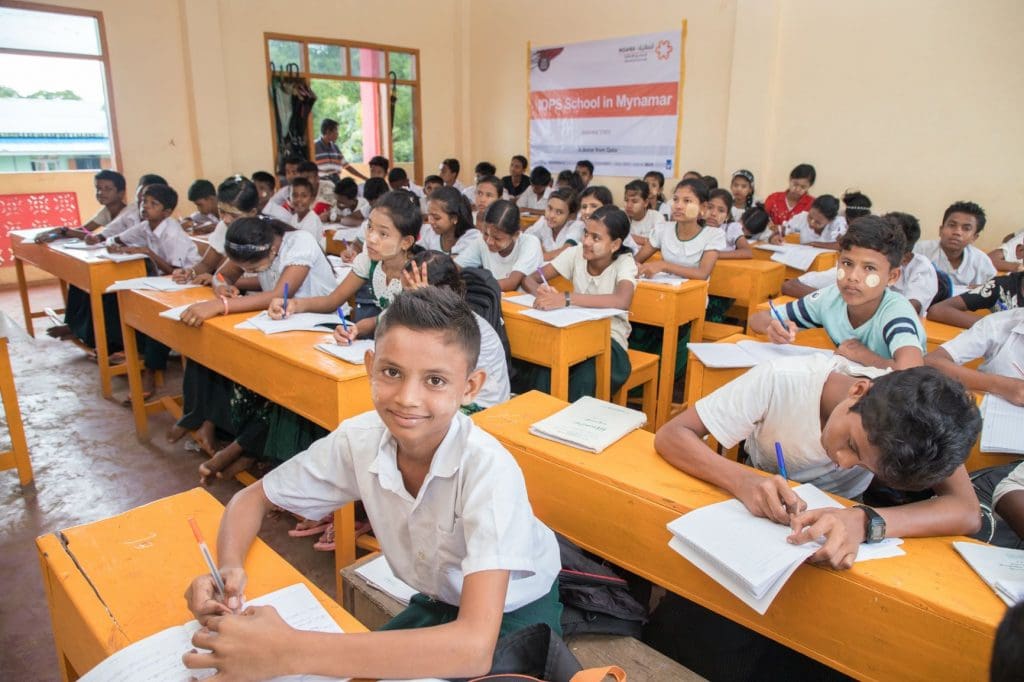 Students find joy in new classrooms in Rakhine State - Islamic Relief ...
